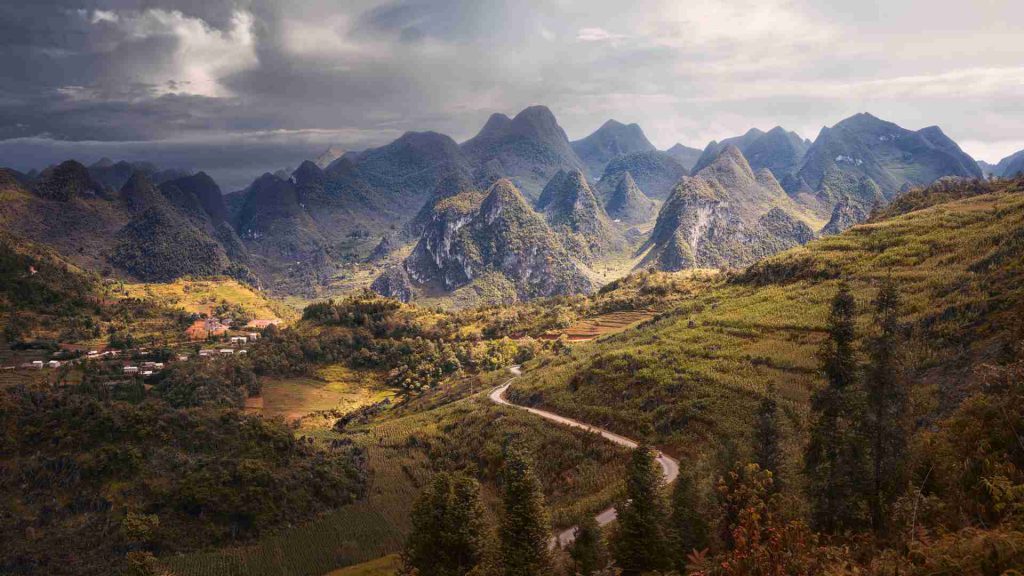 Ma Pi Leng Pass – Ha Giang | Vietnam's Best Travel Experiences